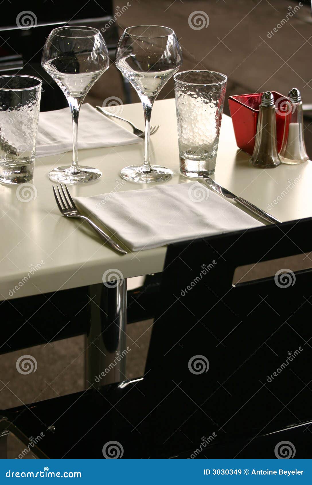 Tabela da classe imagem de stock. Imagem de chique, narcotize - 3030349