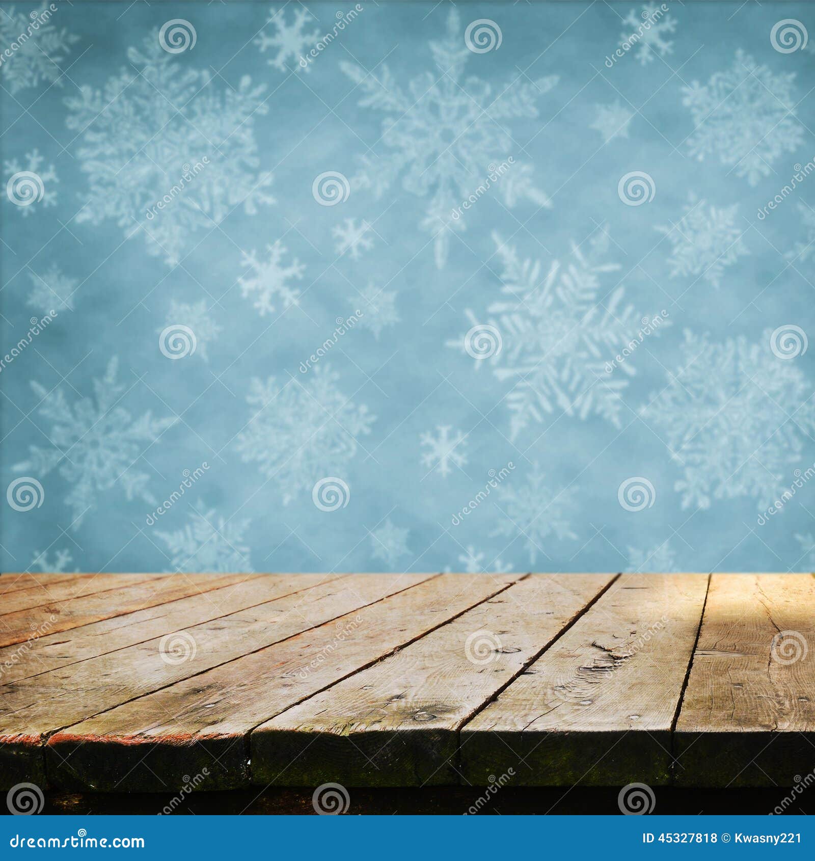 Tabella vuota illustrazione di stock. Illustrazione di argento - 45327818