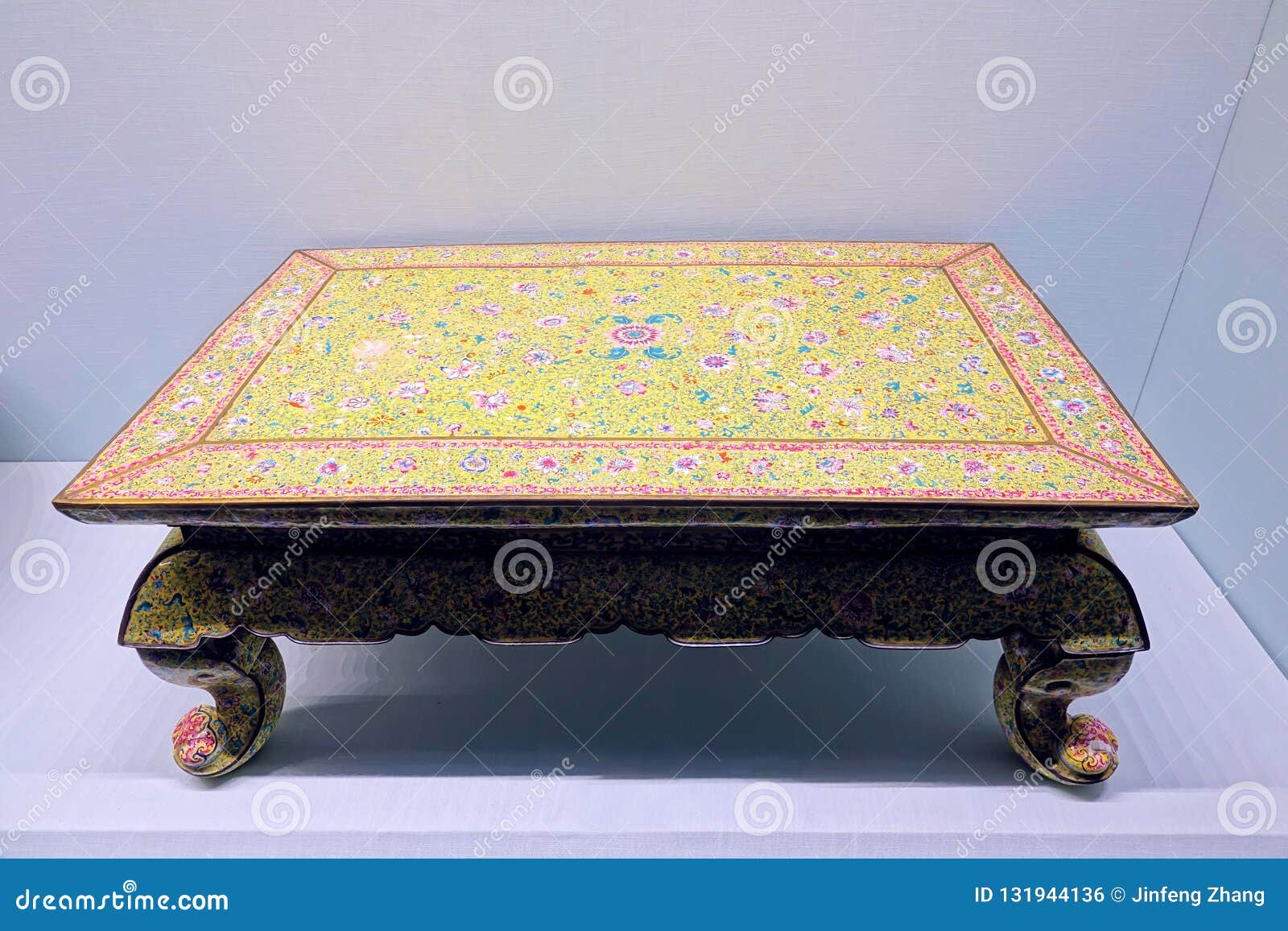 Tabla China Antigua De La Laca Foto editorial - Imagen de madera ...