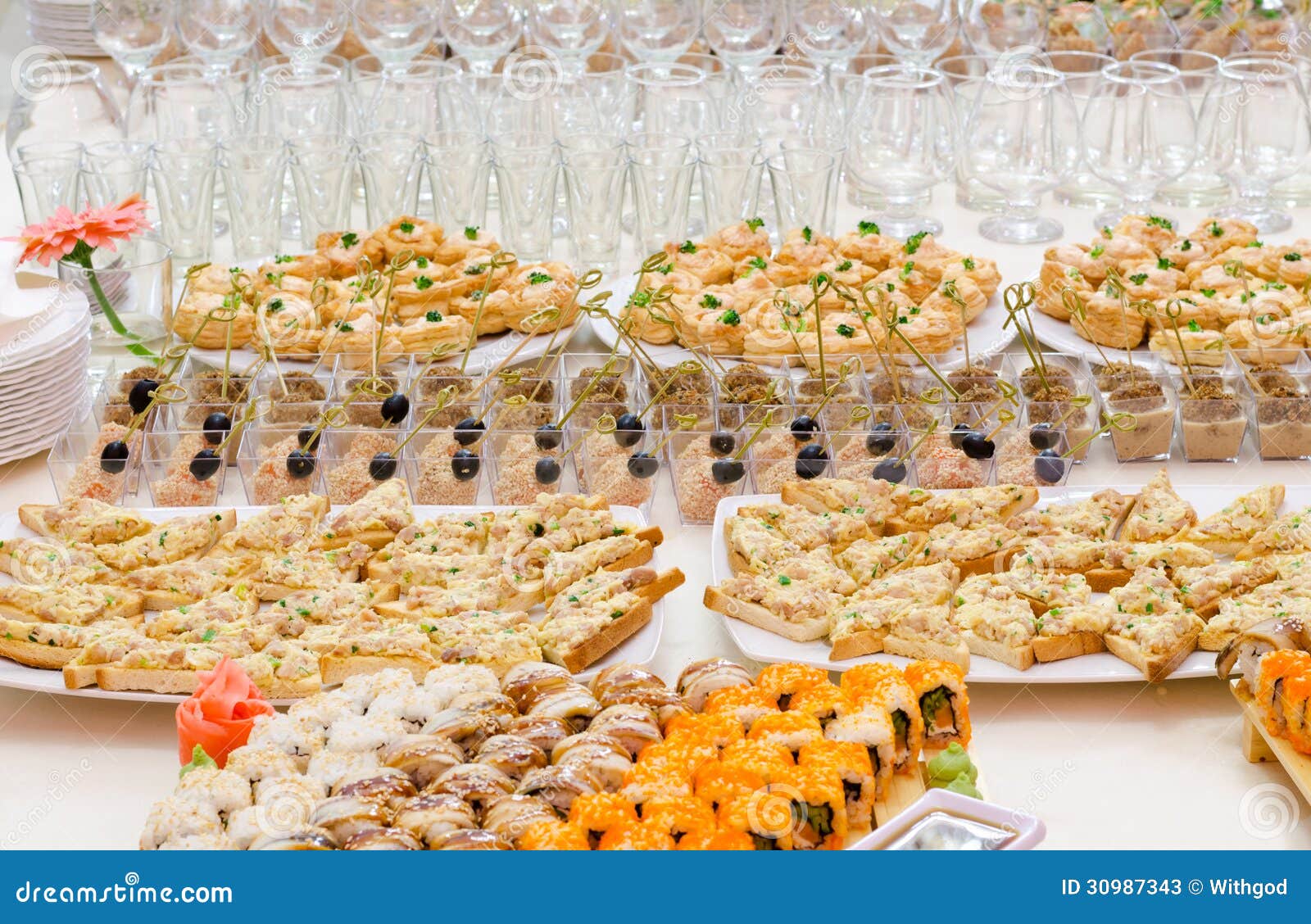 Tabla de comida fría imagen de archivo. Imagen de nadie - 30987343