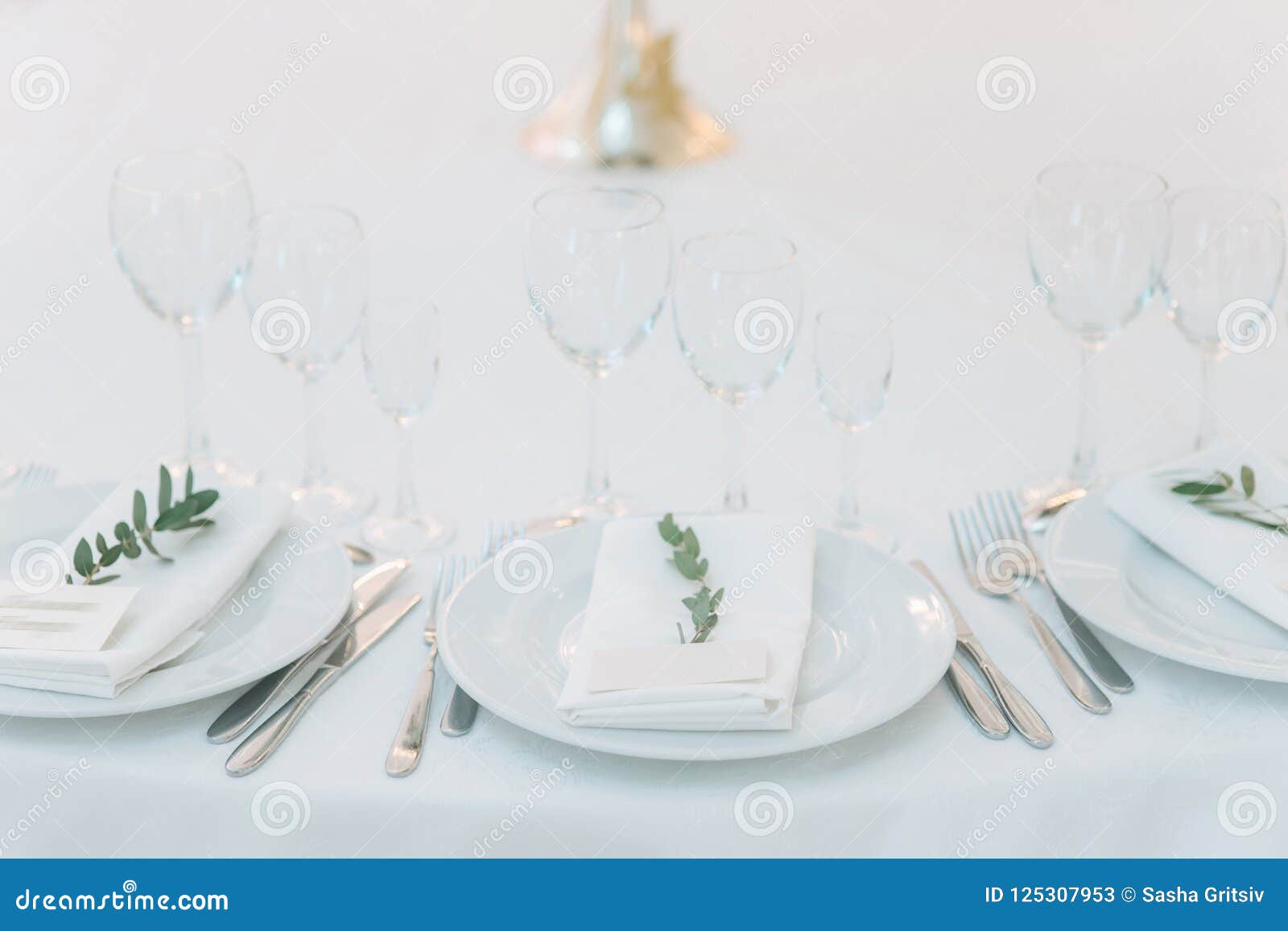 Table Appointments in Restaurant. Wedding Decoration with Floral ...