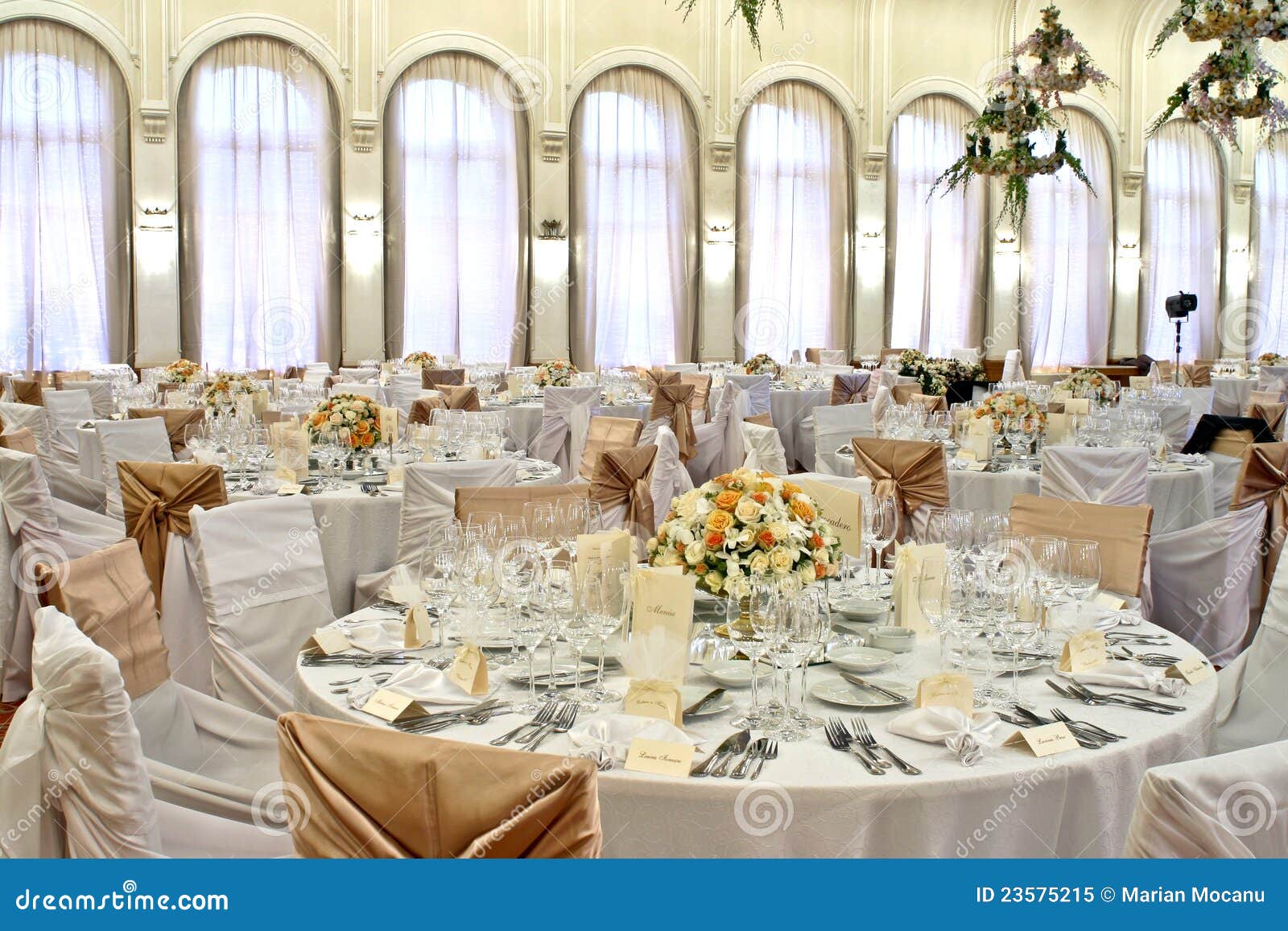 Table arrangement stock image. Image of bouquet, arrangement - 23575215