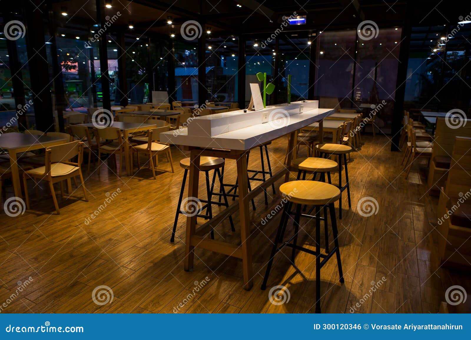 Table and Chairs in Coffee Shop Stock Photo - Image of shop, mall ...