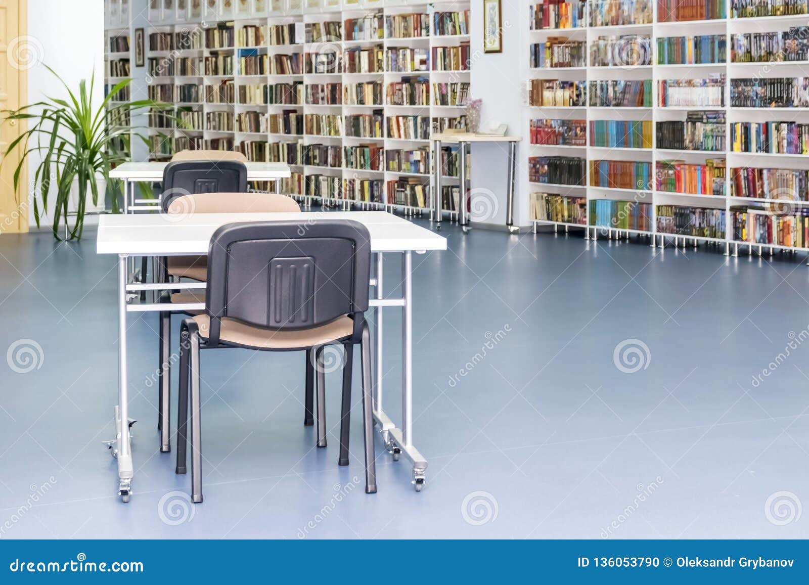 Table and Chairs in the Library Stock Photo - Image of knowledge ...