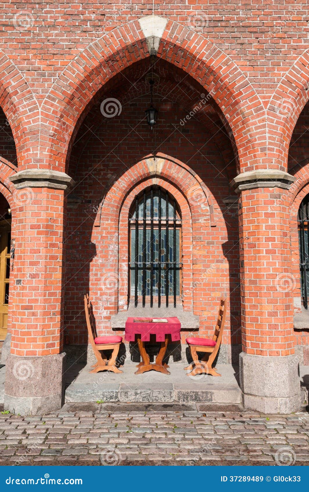 Table and Chairs in a Medieval Arch Editorial Stock Image - Image of ...