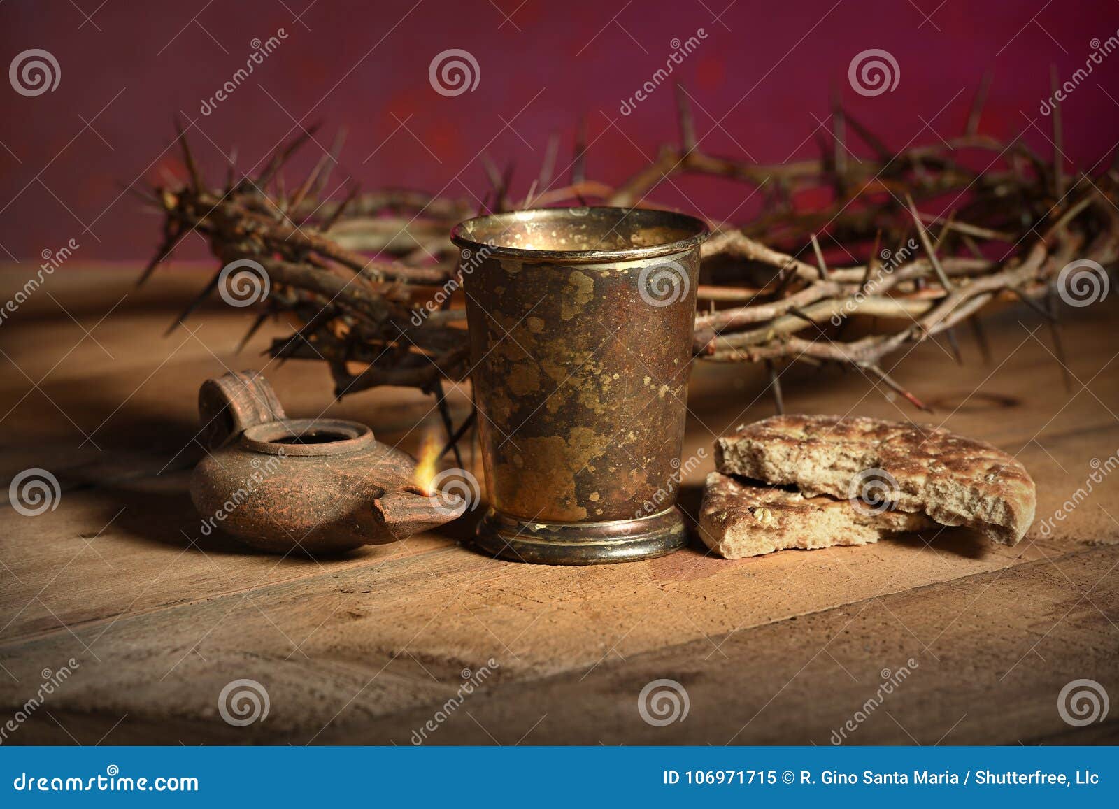 Table with Communion Elements Stock Image - Image of remembrance ...