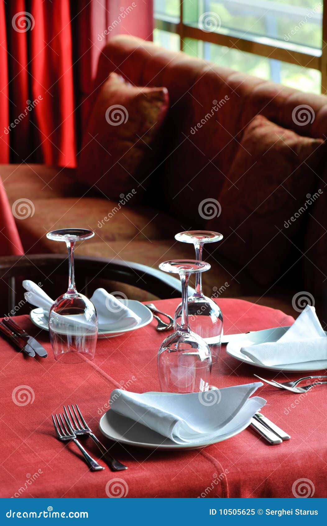 Table De Restaurant Image. Image: 10505625