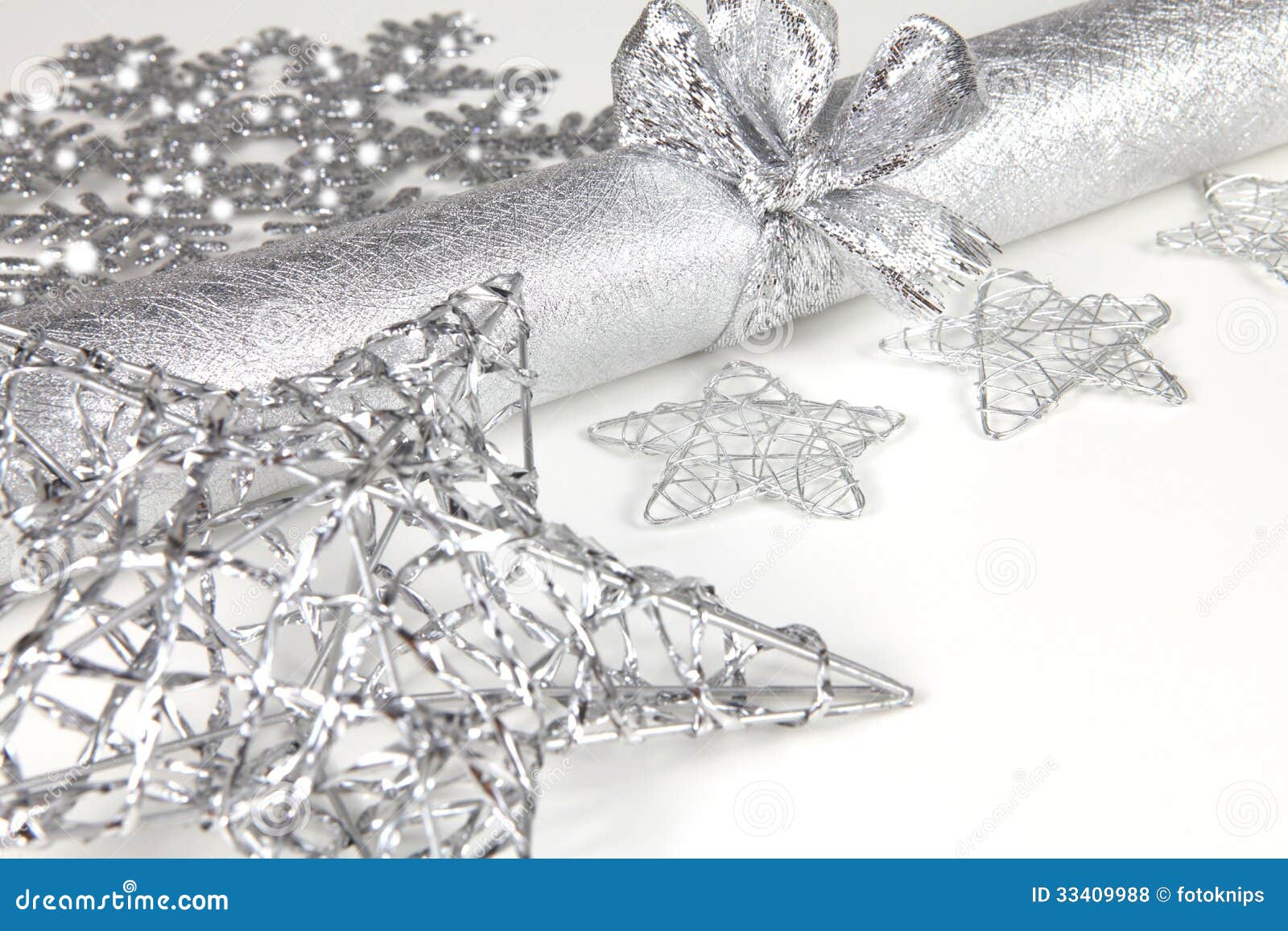 Table decoration in silver stock photo. Image of silver - 33409988