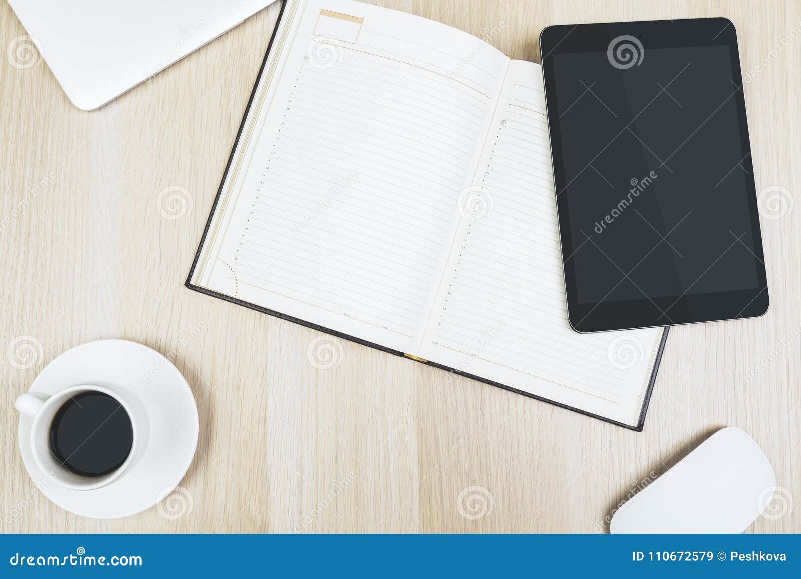 Table with empty notepad stock image. Image of message - 110672579