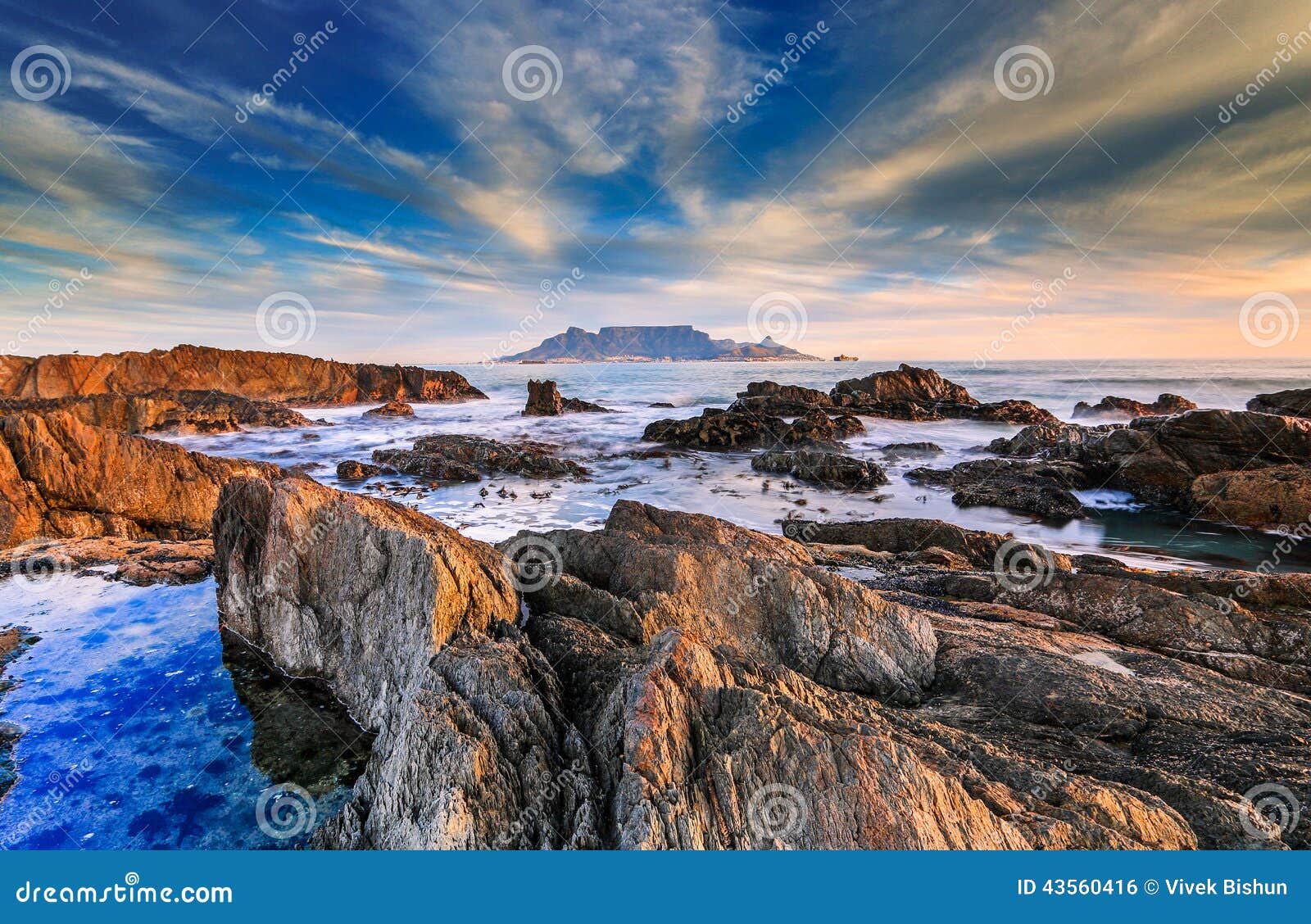 Table Mountain Sunset In South Africa Cape Town Silhouette Royalty-Free ...