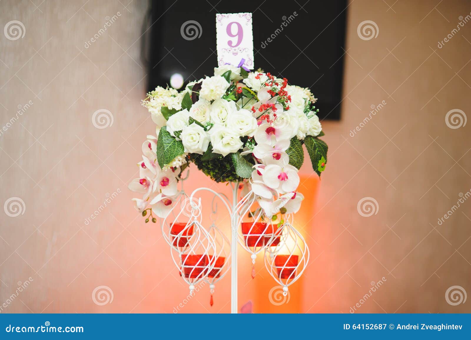 Table Number on Flower Stand Stock Image - Image of romance, decor ...
