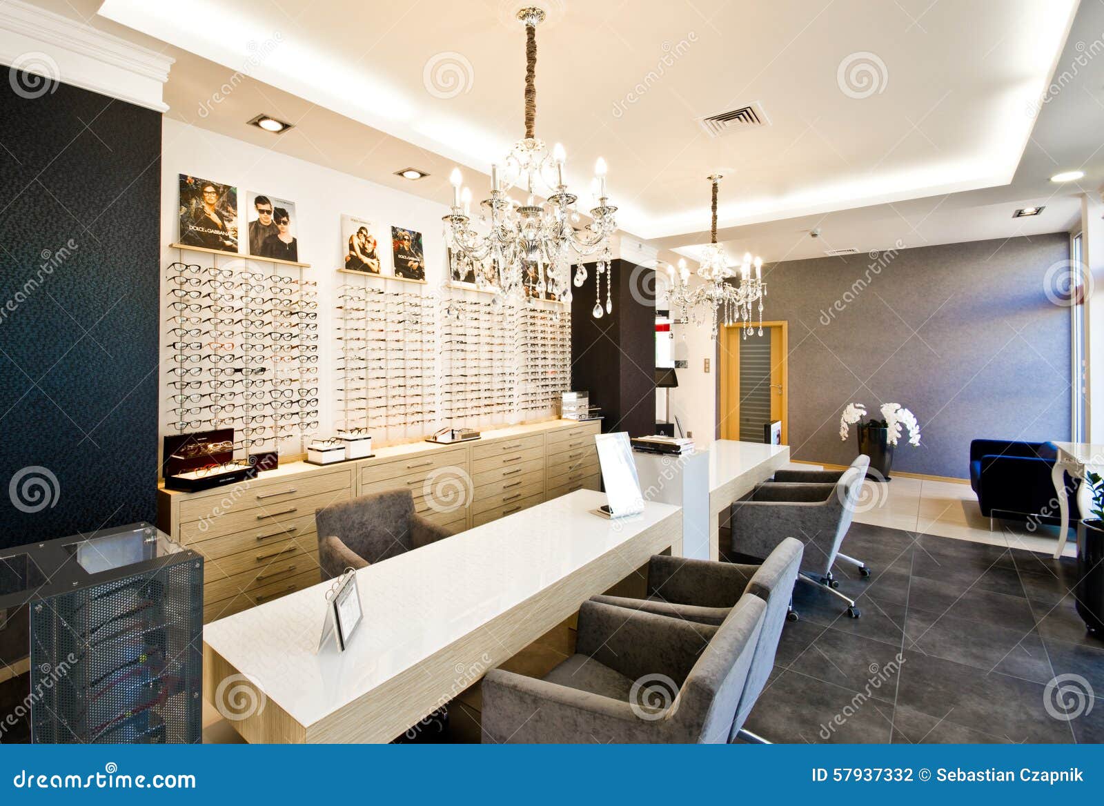 Table in optician shop editorial photography. Image of optician - 57937332
