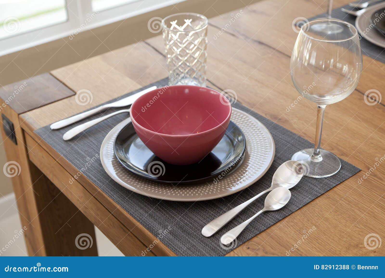 Table Set Up for Dinning Room Stock Photo - Image of dine, food: 82912388