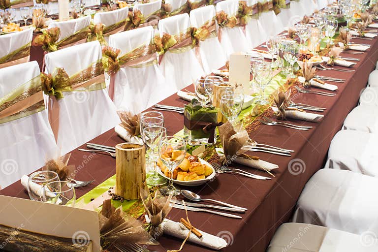 Table Set for a Wedding Dinner Stock Photo - Image of decor, elegant ...