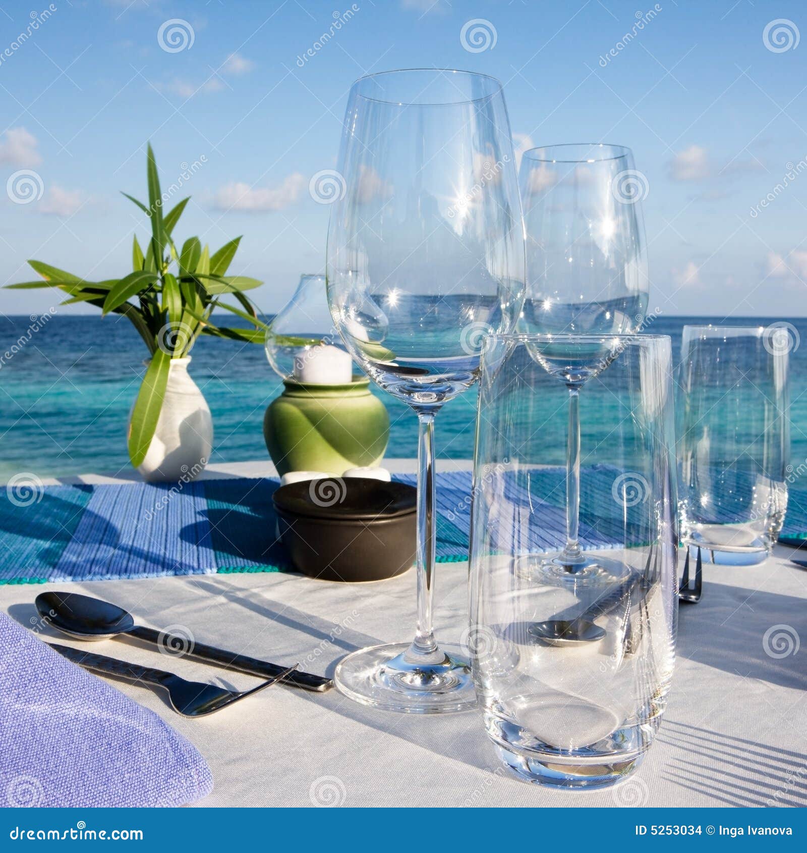 Table Setting at Beach Restaurant Stock Photo - Image of knife, lunch ...