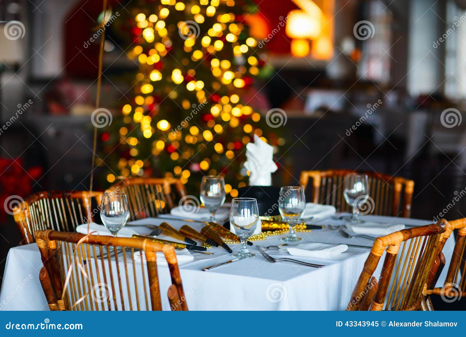 Table Setting for Christmas Party Stock Image - Image of service ...