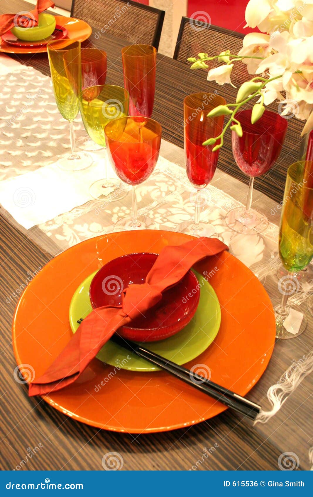 Table Setting - Home Interiors Stock Photo - Image of furniture, dining ...