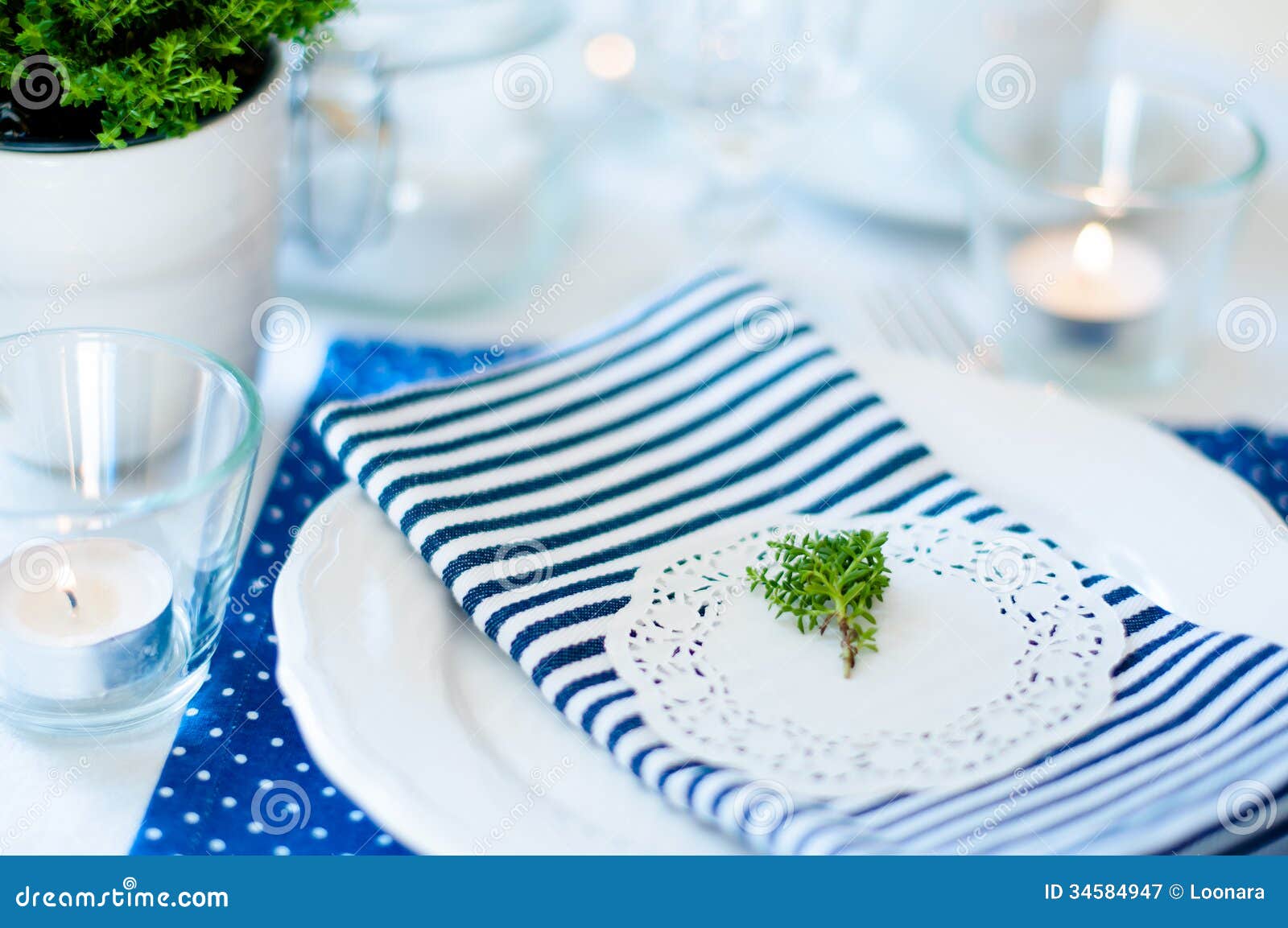 Table Setting in Navy Blue Tones Stock Image - Image of event, fine ...