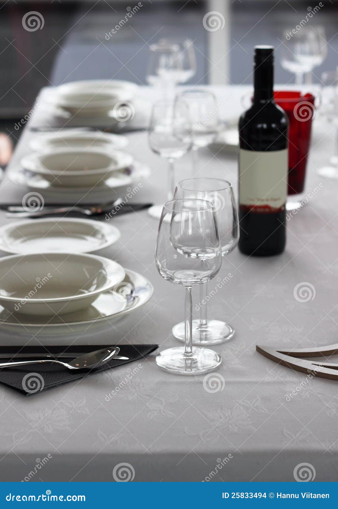 Table Setting with Plates and Wine Glasses Stock Photo - Image of ... Table Setting with Plates and Wine Glasses Stock Photo - Image of ...