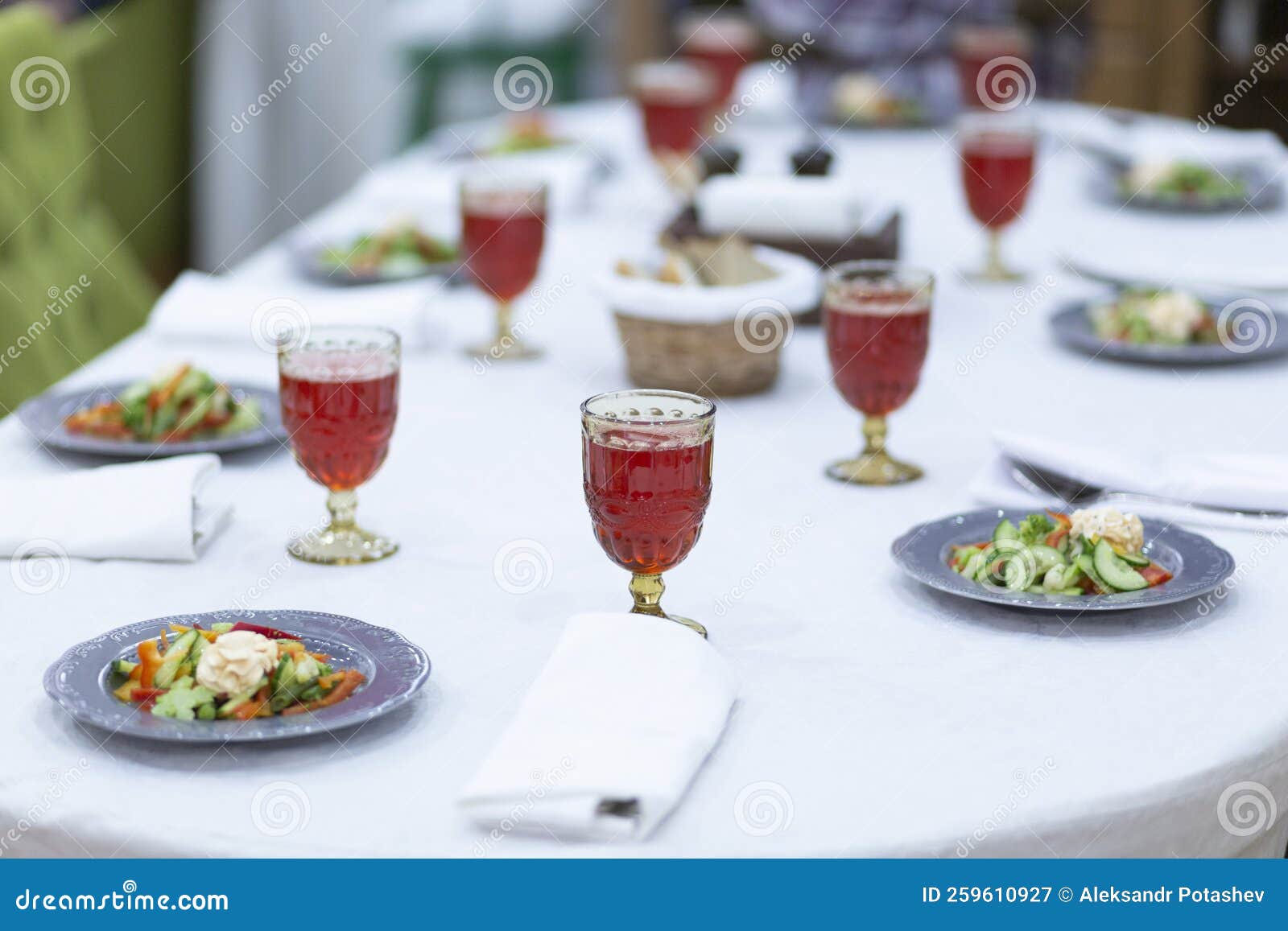 Table Setting.Table Setting in the Restaurant Stock Image - Image of ...