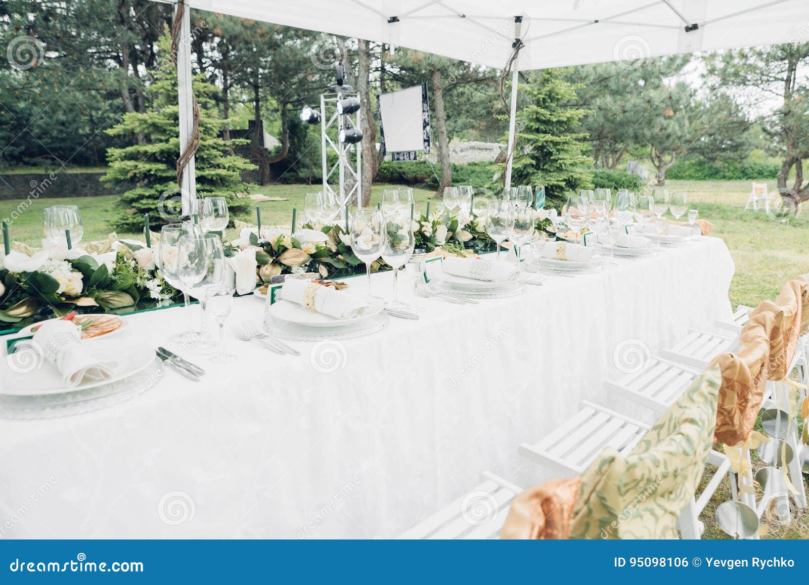 Table for Wedding Reception in the Open Air Stock Photo - Image of ...