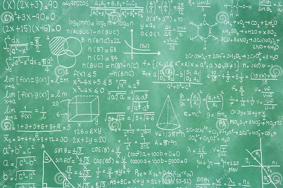 Tableau Noir Vert Avec La Formule De Maths Image stock - Image du craie ...