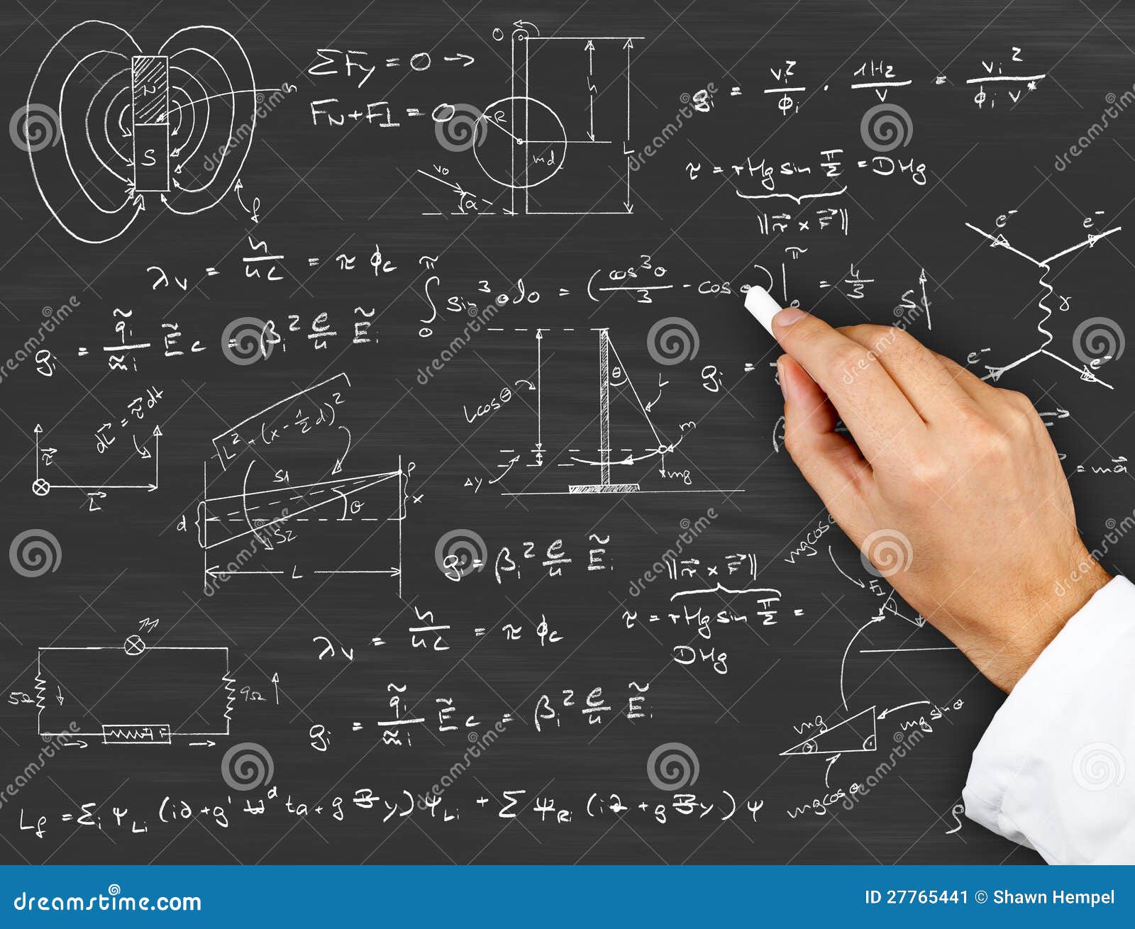 Tableaux Et Formules De Physique Image stock - Image du enseignement ...