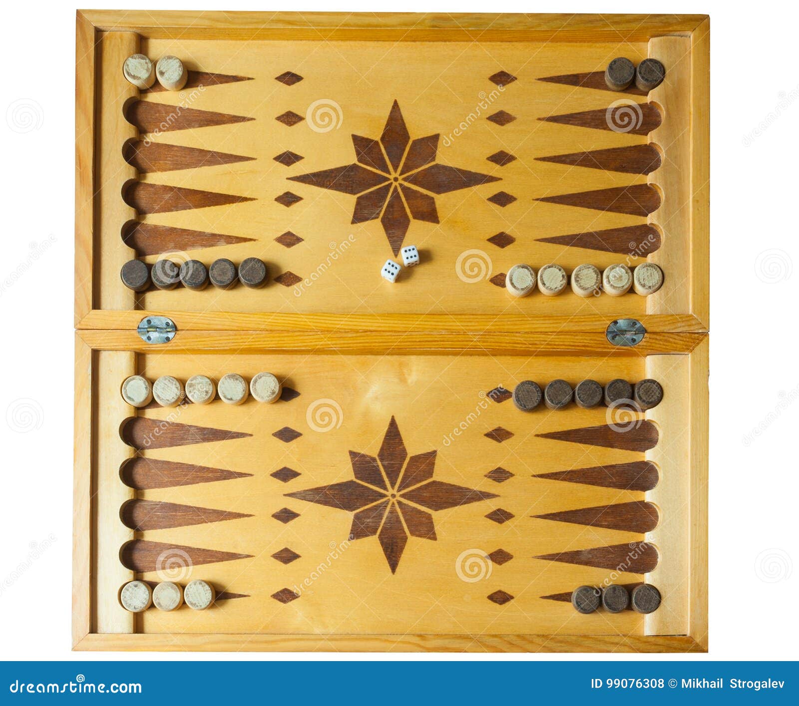 Tablero De Backgammon De Madera En El Fondo Blanco Foto de archivo ...