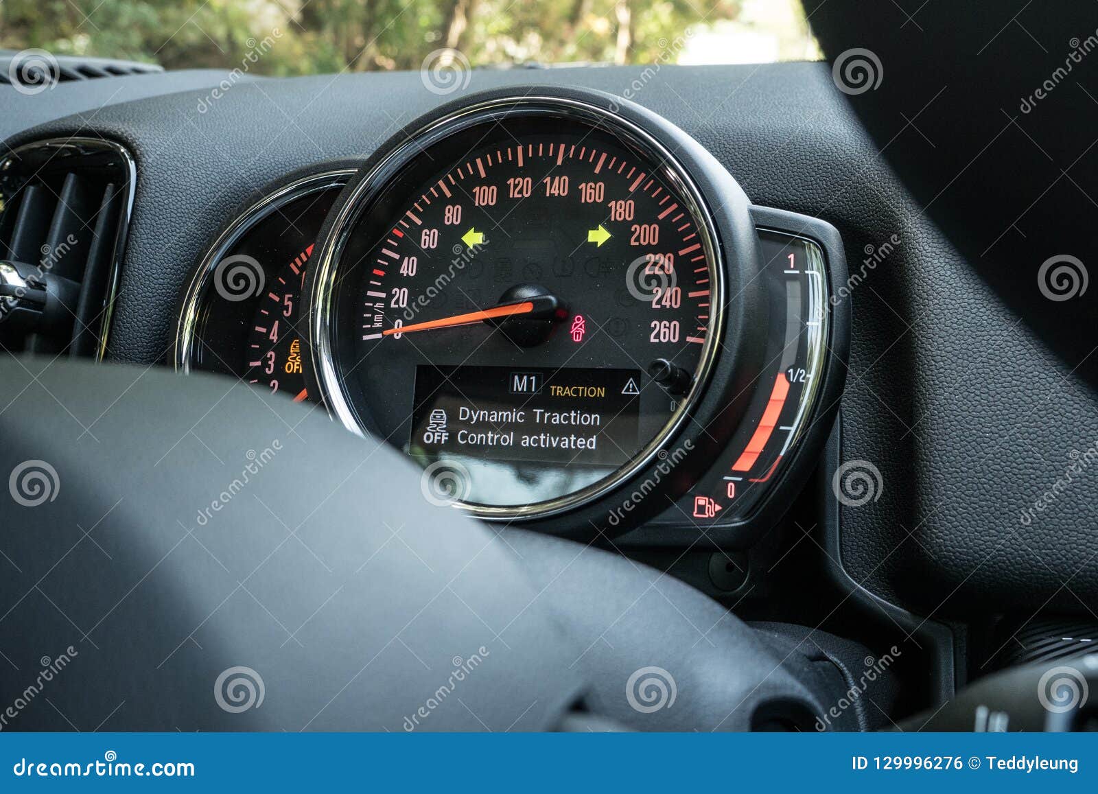 Tablero De Instrumentos 2018 De Mini New Countryman Foto editorial ...