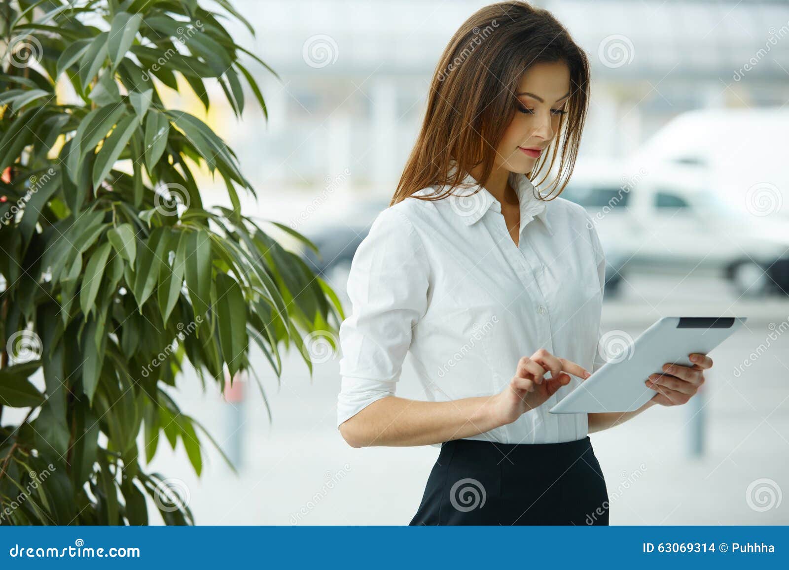 Tablet Computer. Business Woman Using Digital Tablet Computer Stock ... Tablet Computer. Business Woman Using Digital Tablet Computer Stock ...