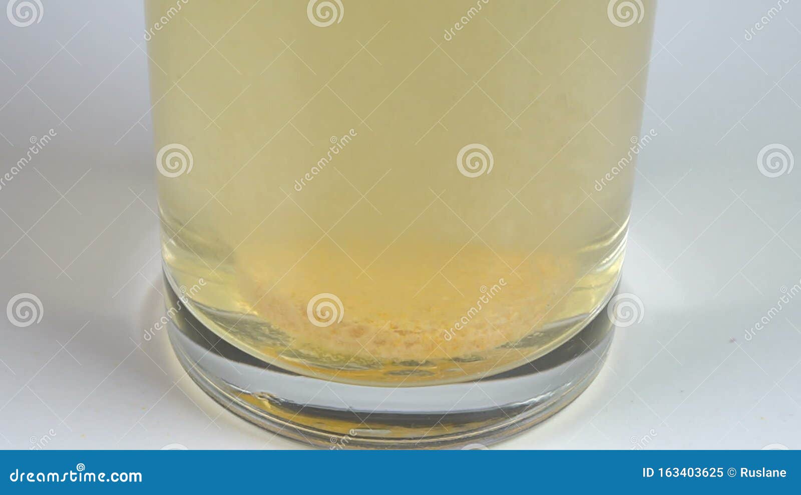 The Tablet is Dissolved in a Glass Stock Video - Video of drugs, object ...