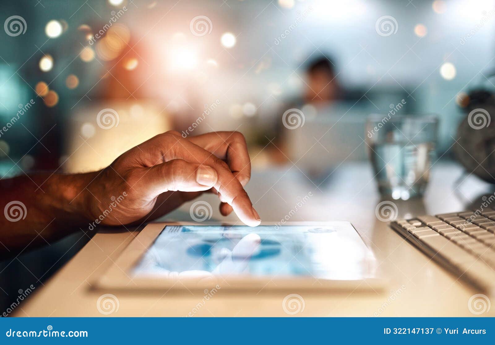 Tablet, Hand and Planning with Screen, Research and Person Programming ...