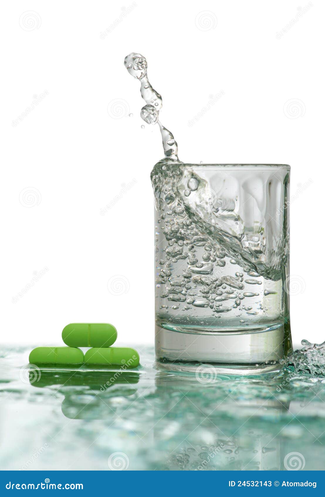 Tablets and glass of water stock image. Image of recovery - 24532143