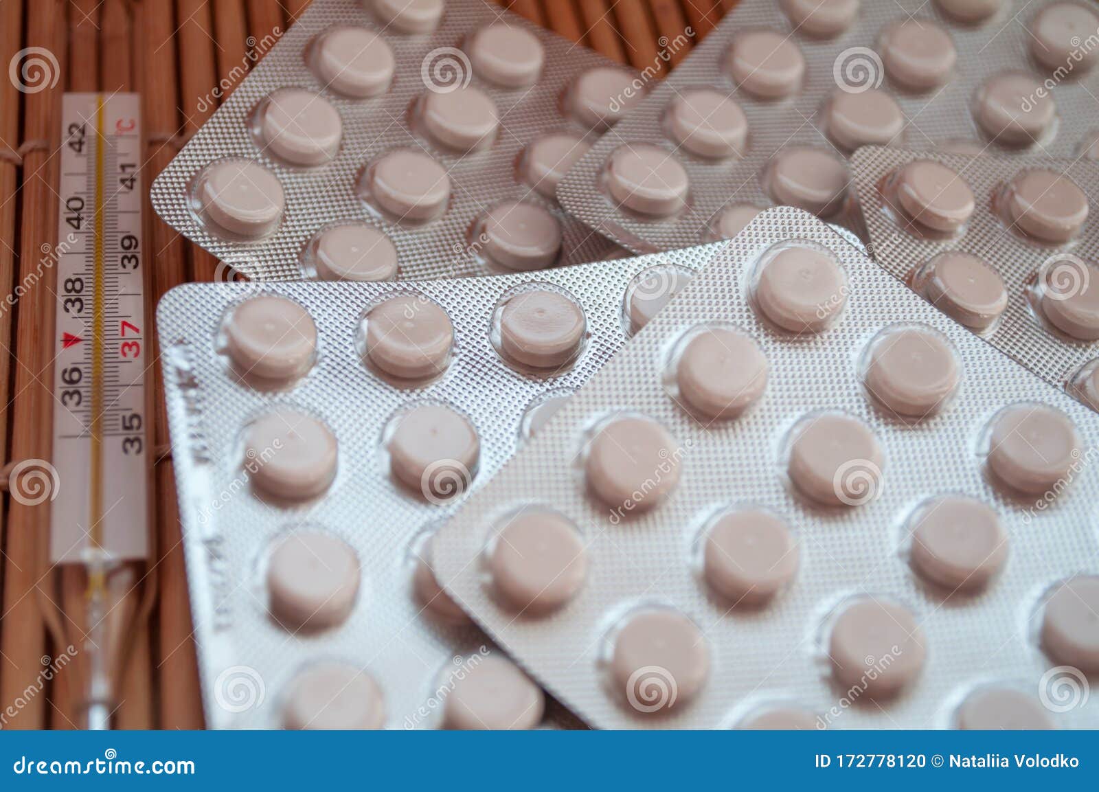 Tablets at Temperature. we Treat a Cold Stock Photo - Image of drug ...