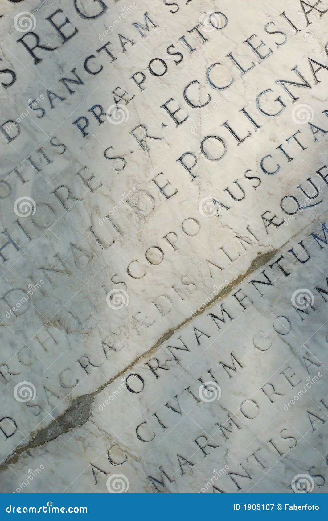 Tablette romaine image stock. Image du bloc, latin, expression - 1905107