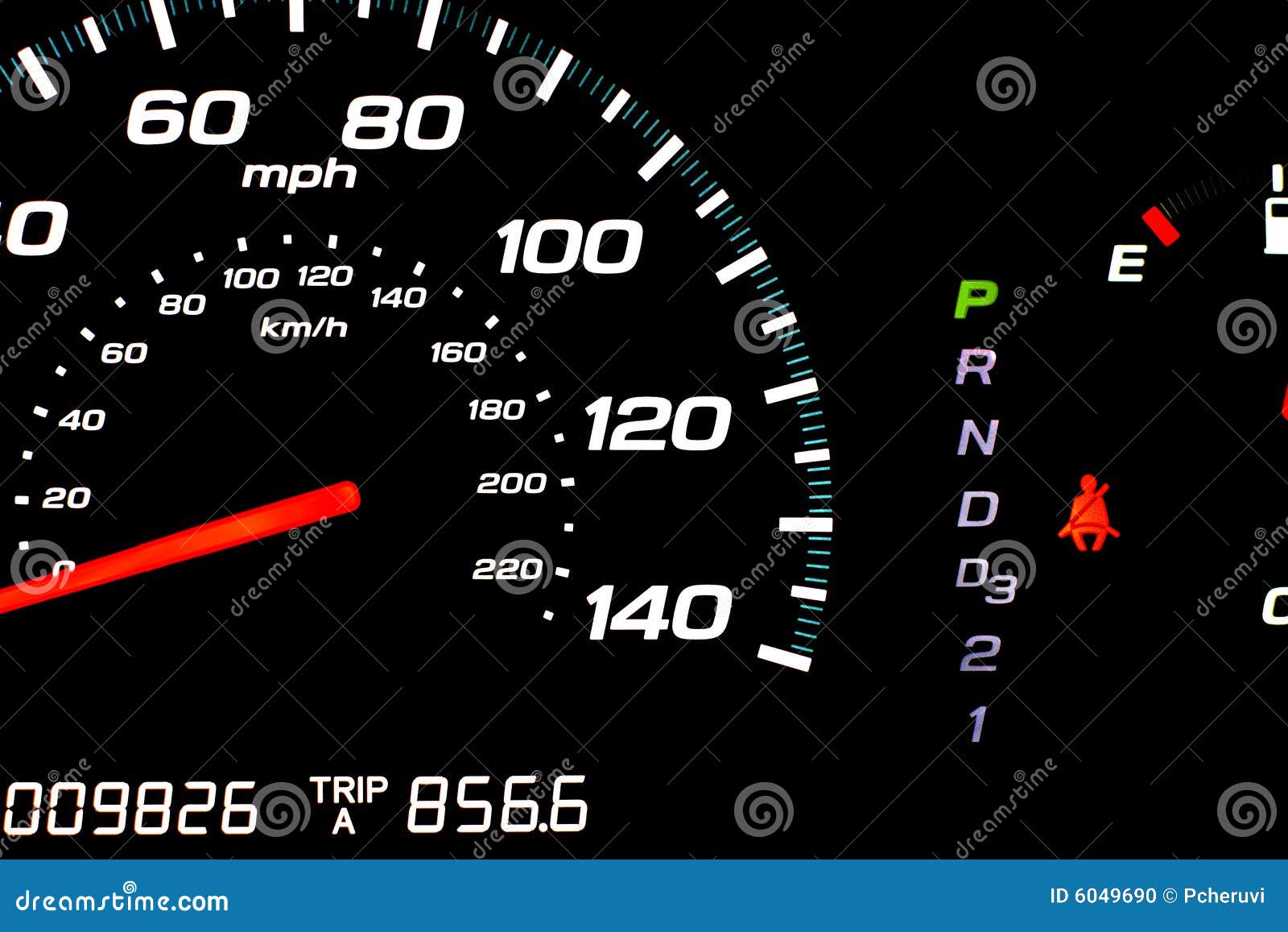 Tachimetro In Parco Immagine. Immagine: 6049690