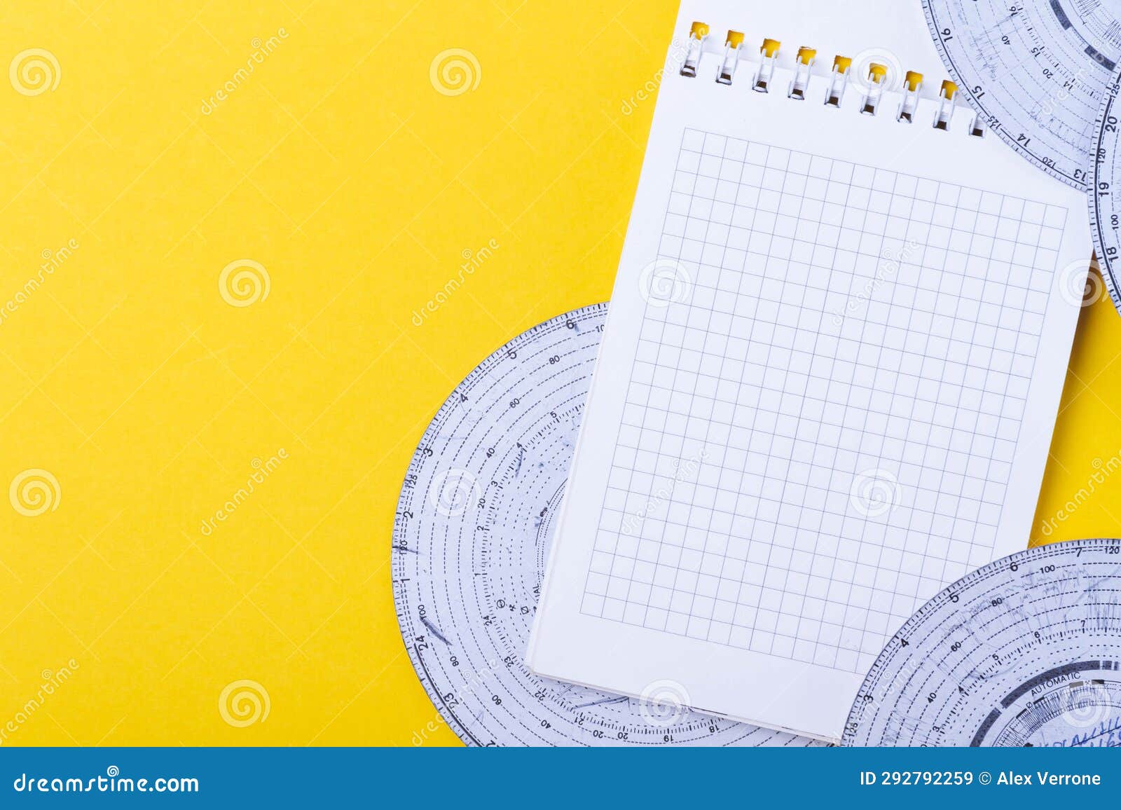 Tachograph and Notepad. Driver Time Tracking. Fixing the Movement of ...