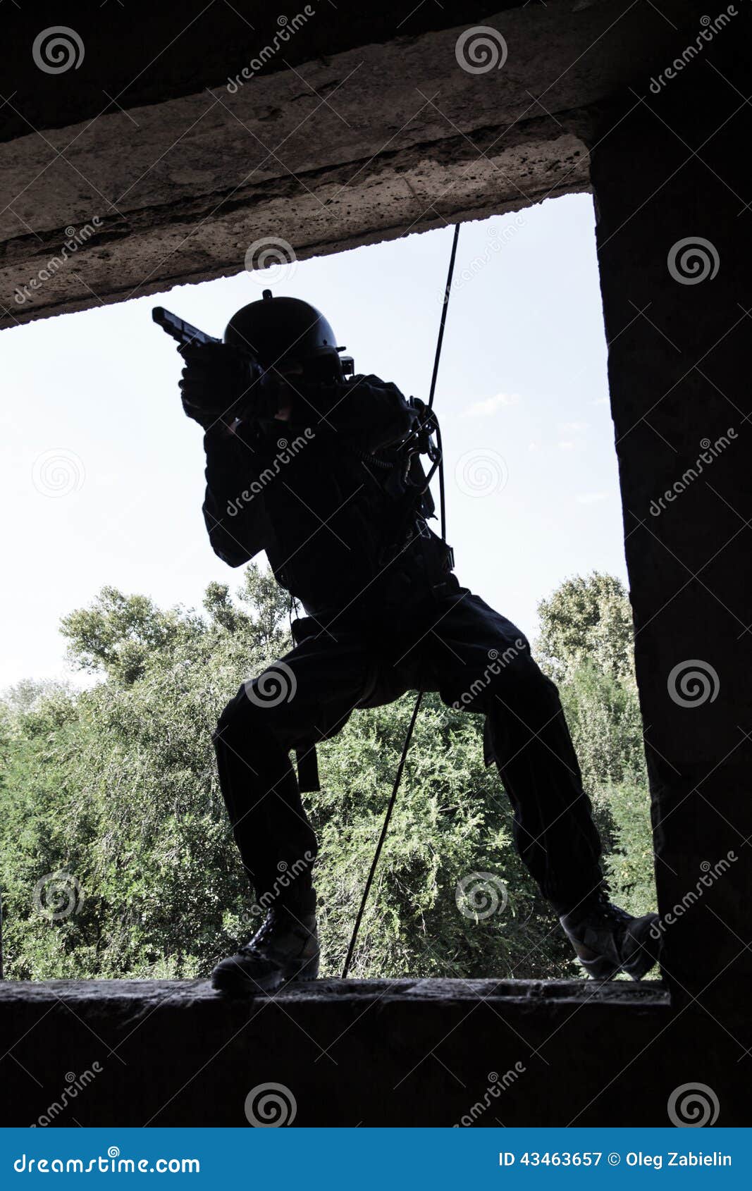 Tactical rappeling stock image. Image of fast, hanging - 43463657