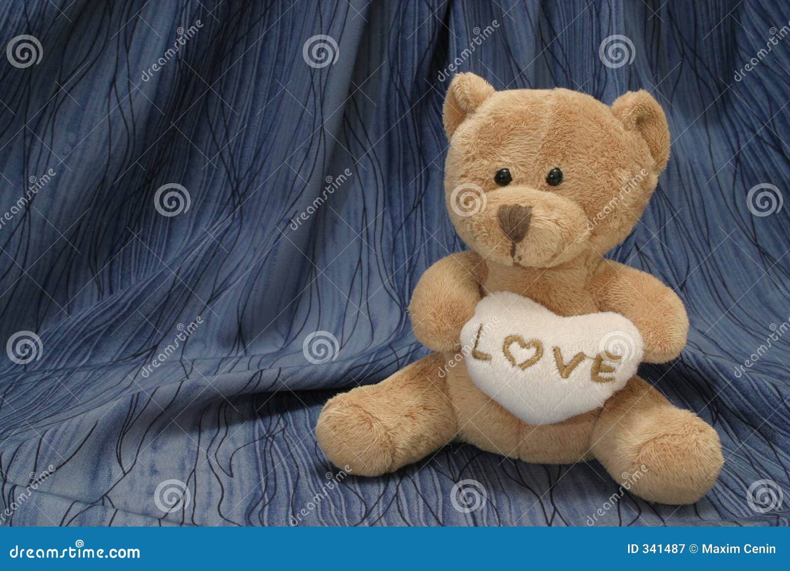 Taddy bear love stock image. Image of gift, taddy, plush - 341487