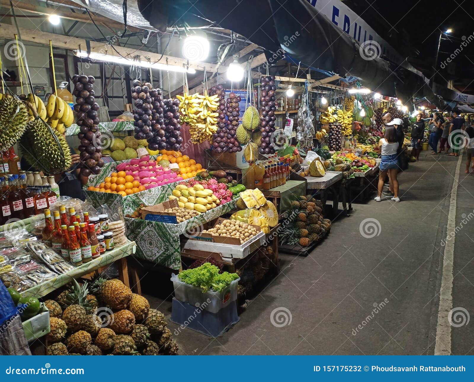 Tagaytay Fruit Market Buying Good Grear Editorial Photography - Image ...