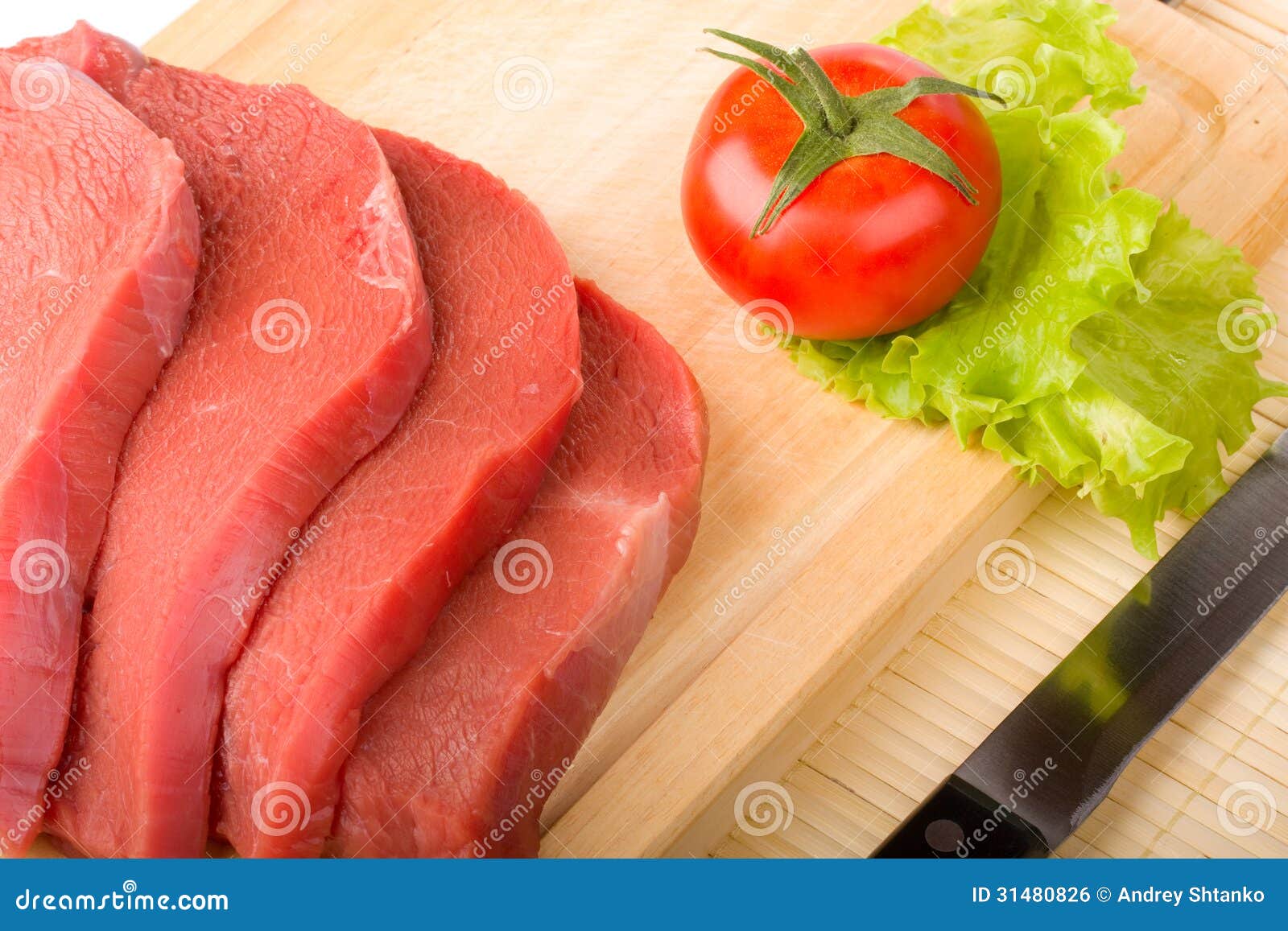 Tagli La Carne E La Verdura Del Manzo Fotografia Stock - Immagine di ...