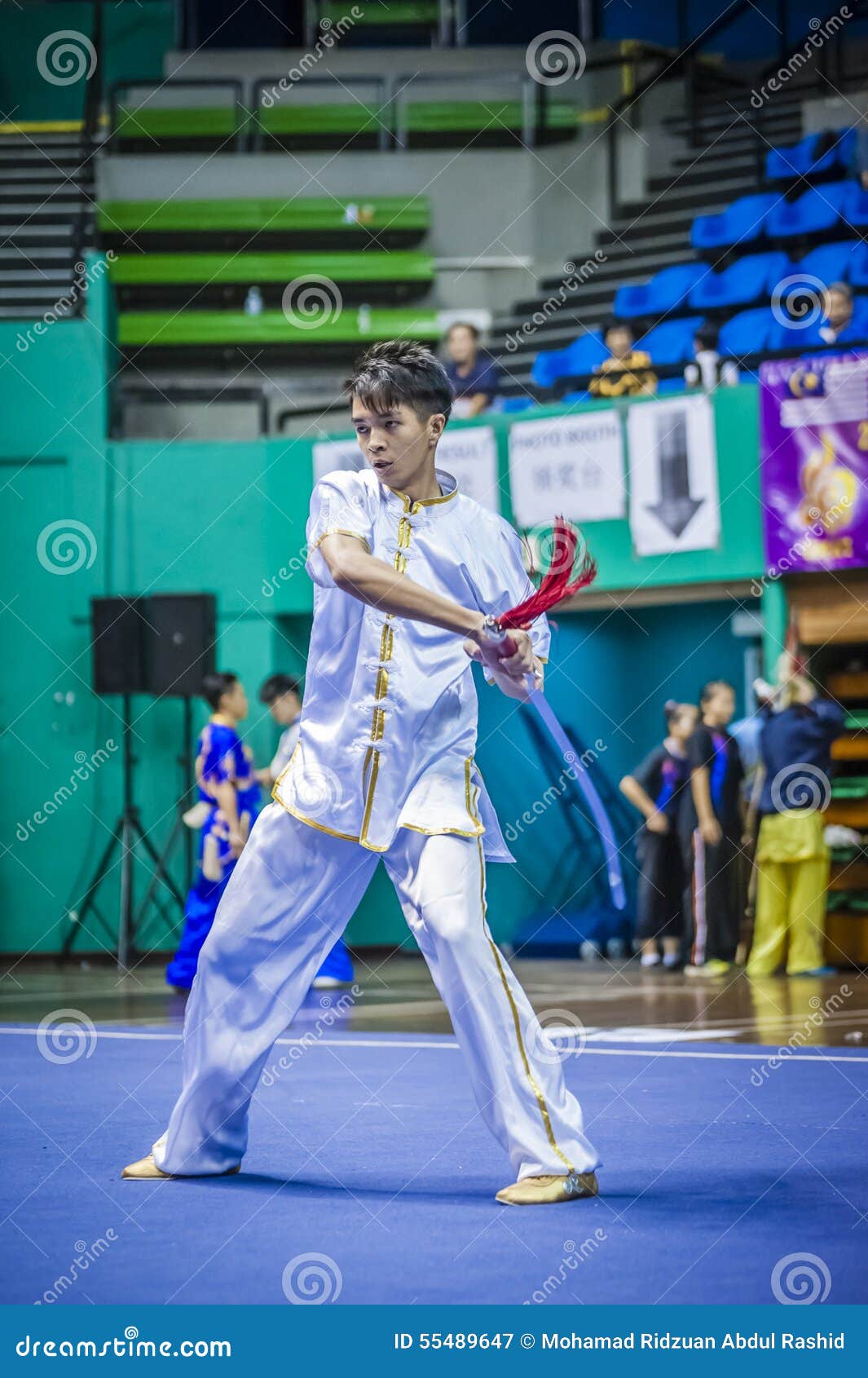 Taichi Wushu editorial photography. Image of tournament - 55489647