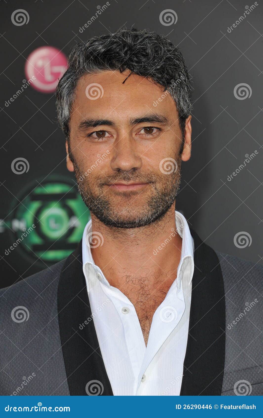 Taika Waititi editorial photo. Image of waititi, smith - 26290446