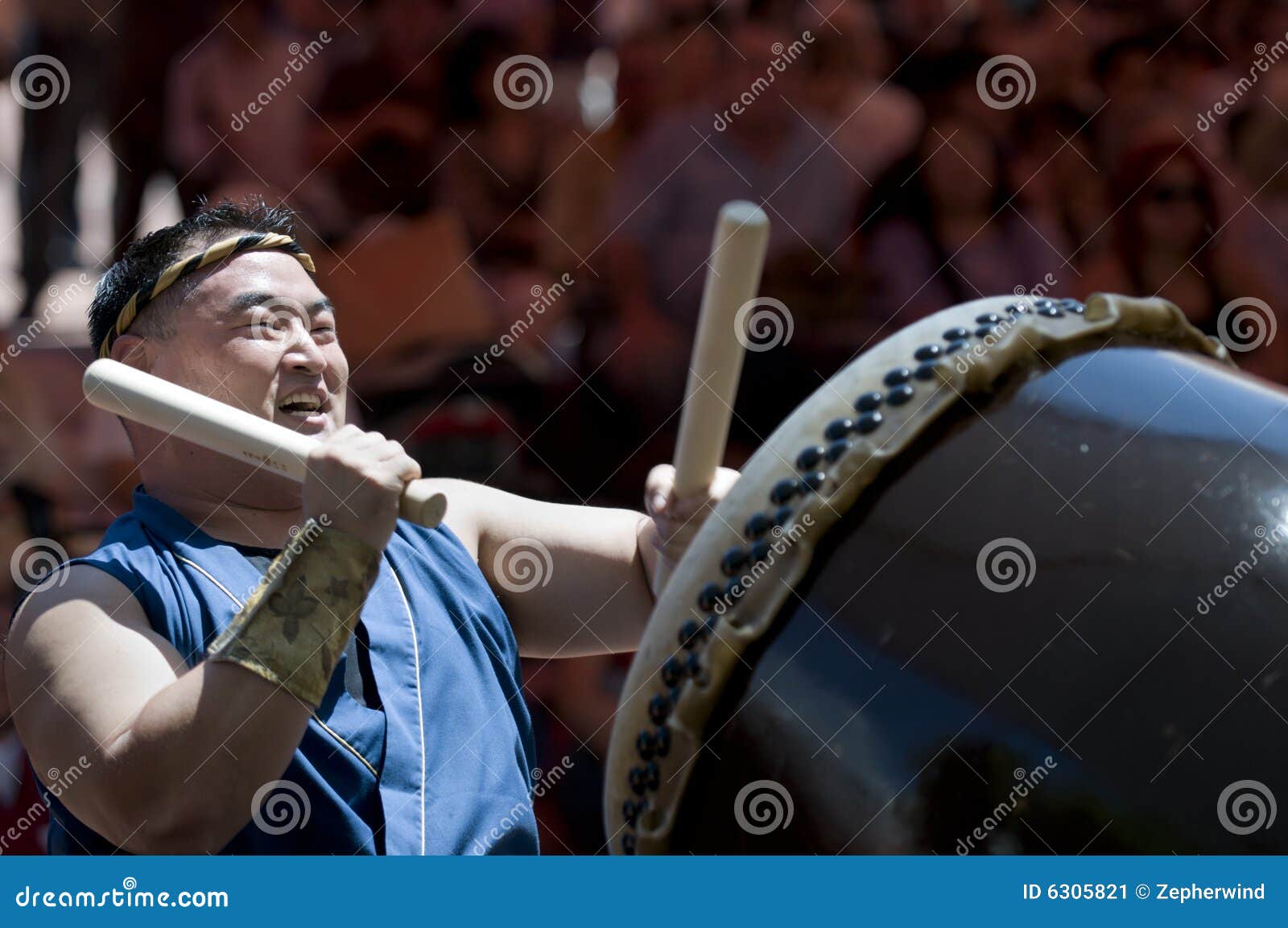 Taiko drummer editorial photo. Image of beat, drum, musicians - 6305821