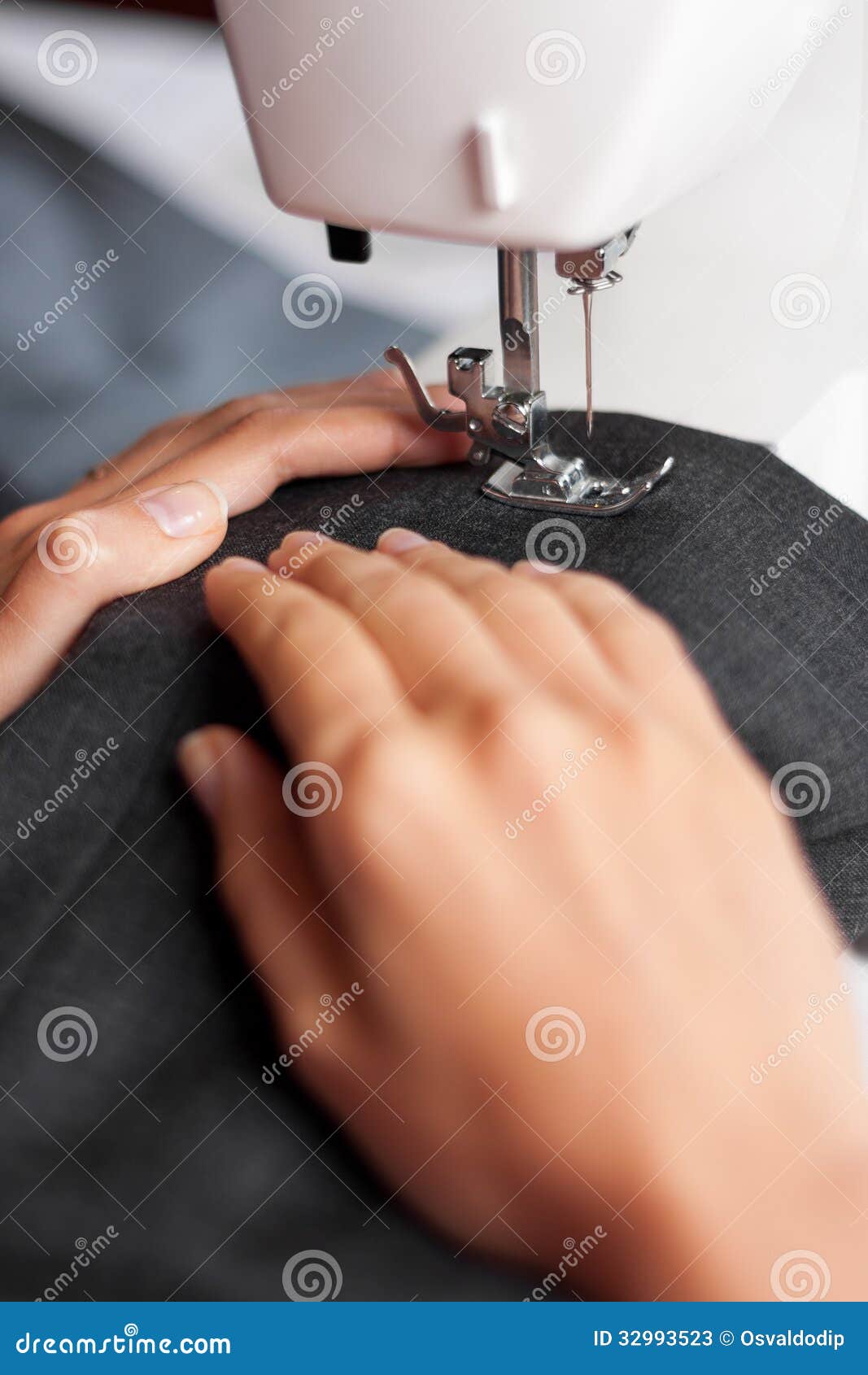 Tailor sews stock image. Image of work, hand, textile - 32993523