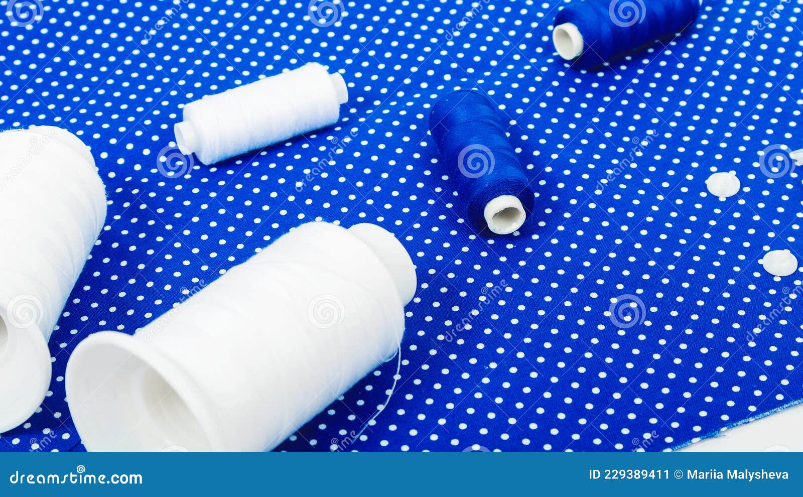 Tailoring Accessories. Colorful Thread Spools with Fabric on White ...