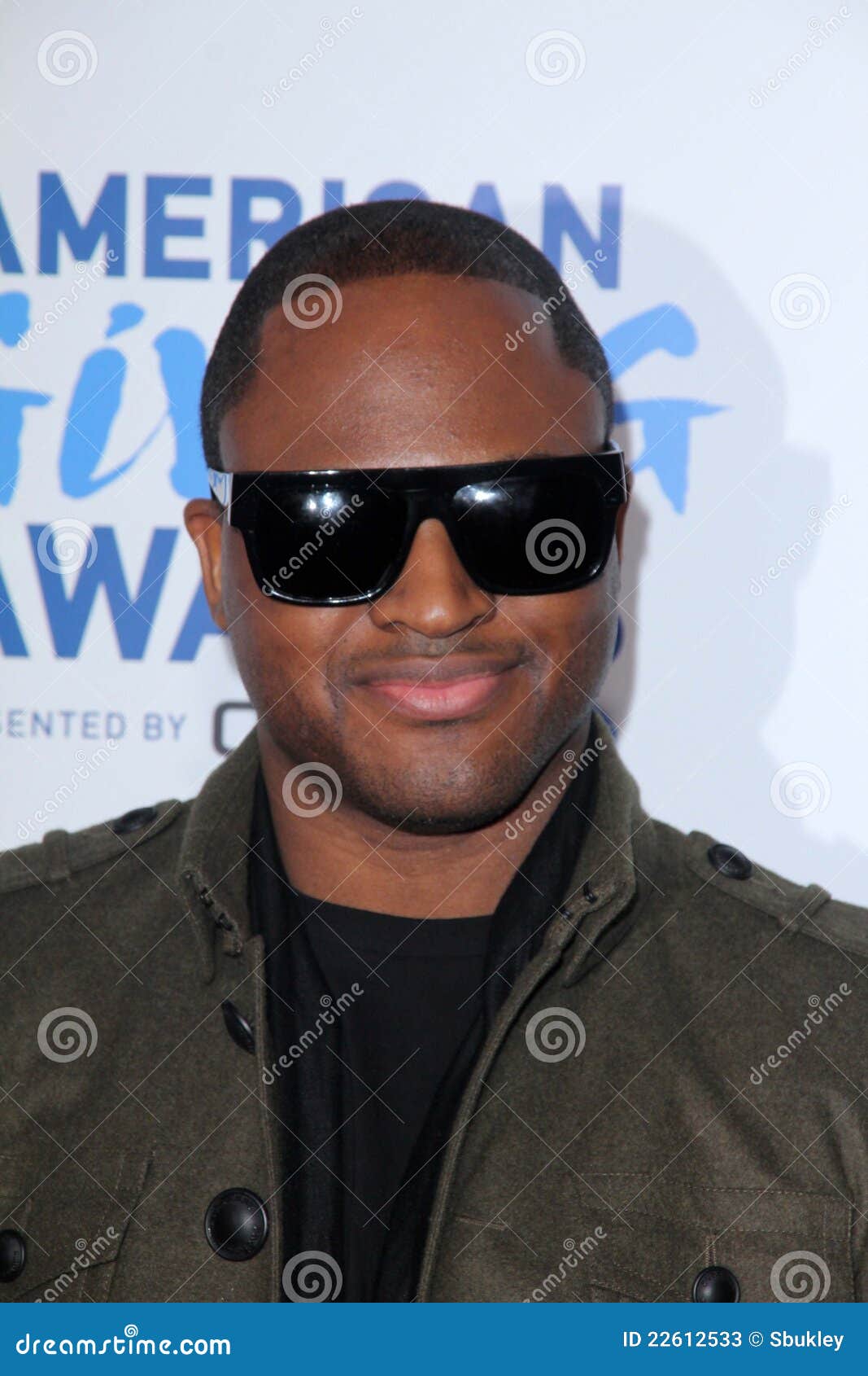 Taio Cruz editorial stock photo. Image of pavilion, american - 22612533