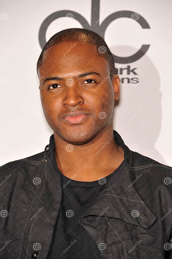 Taio Cruz editorial stock image. Image of theatre, smith - 26491684