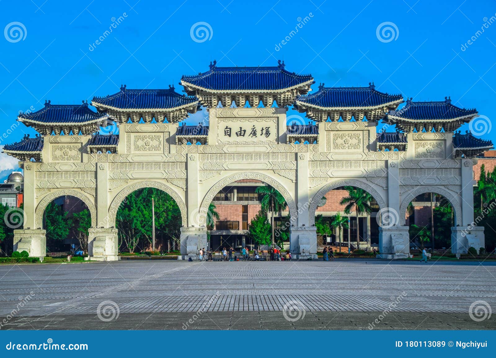 Taipei Liberty Square editorial stock image. Image of asian - 180113089