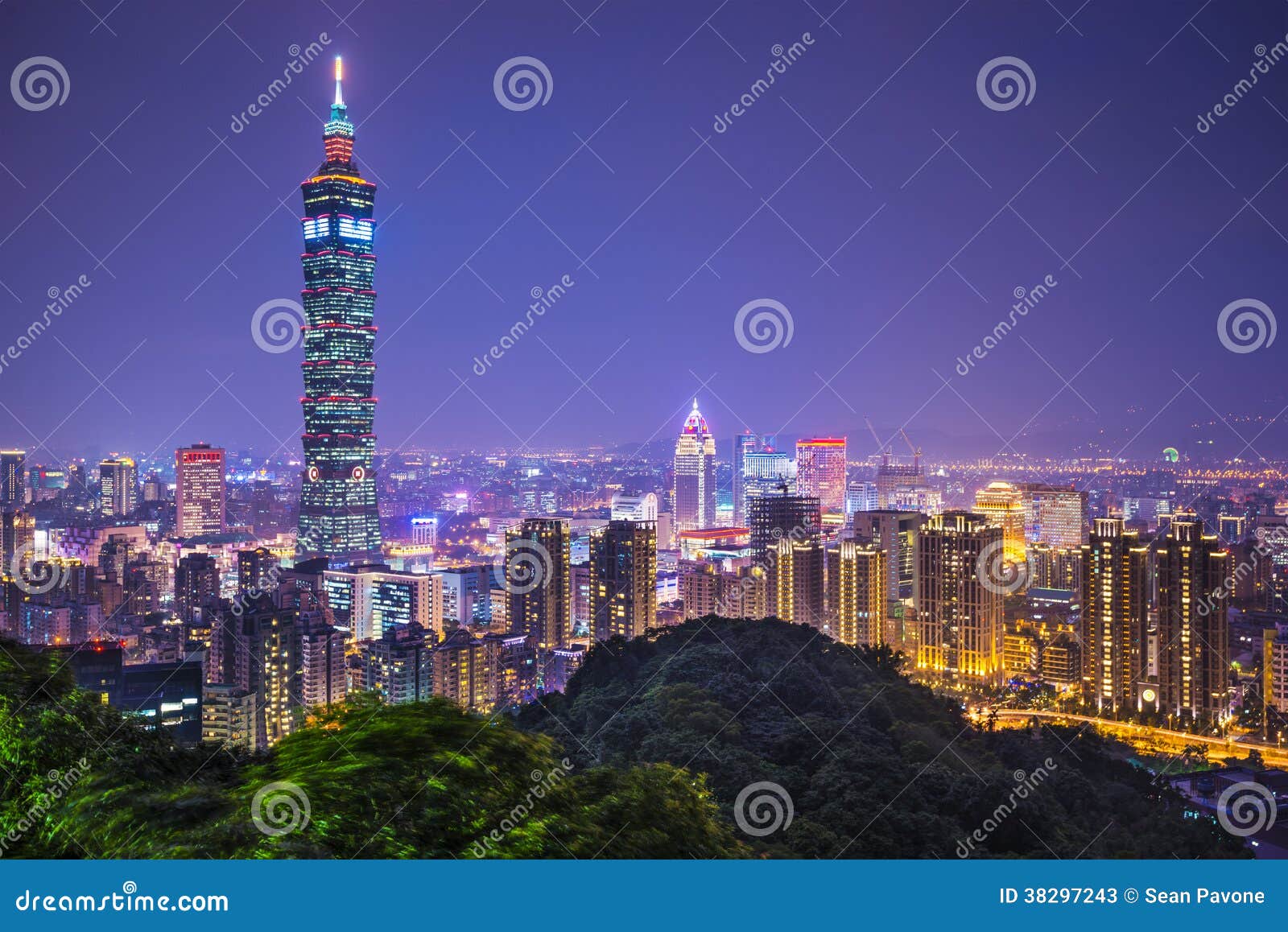 Taipei Taiwan stock image. Image of metropolis, office - 38297243
